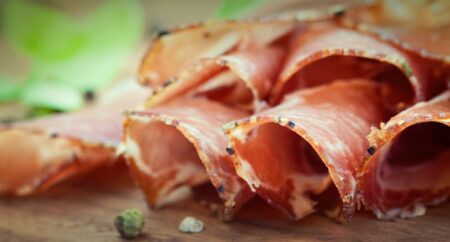 Rauwe ham: de beste & gezondste vleeswaren voor op je brood