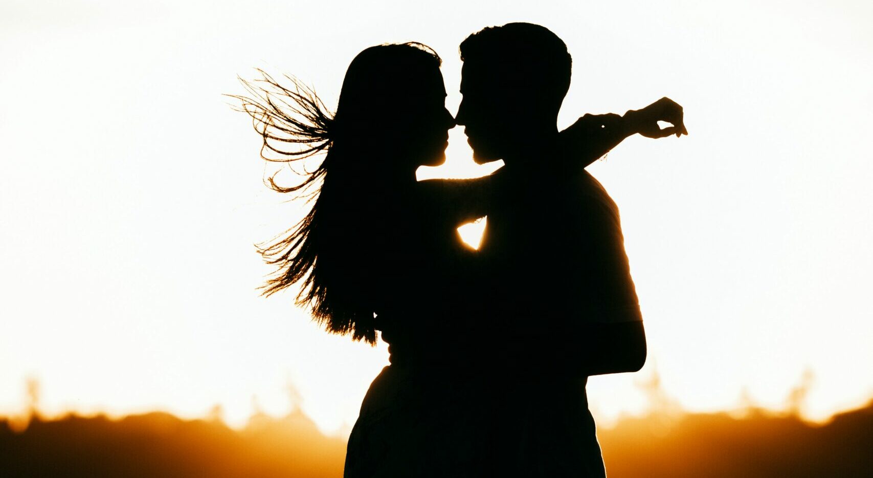 15 Beste Tips om Een vrouw in Bed te Bevredigen